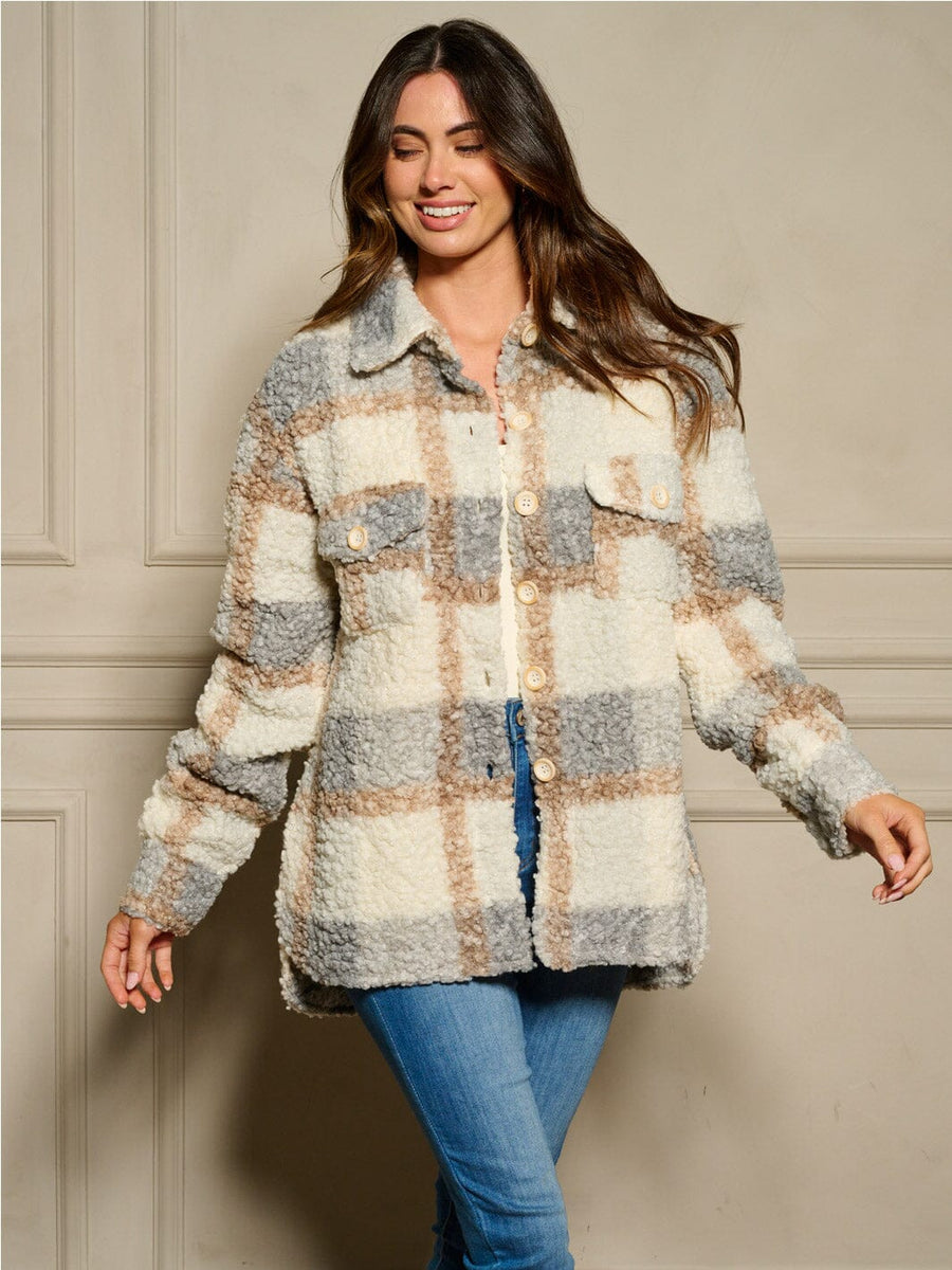 WOMEN'S LONG SLEEVE BUTTON CLOSURE FRONT POCKETS PLAID JACKET – Wholesalefashiontrends.com