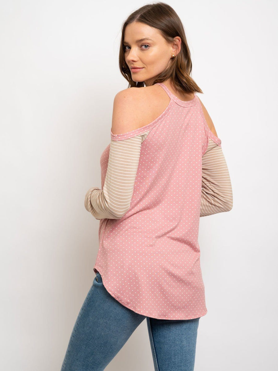 WOMEN'S PINK OFF SHOULDER TOP – Wholesalefashiontrends.com
